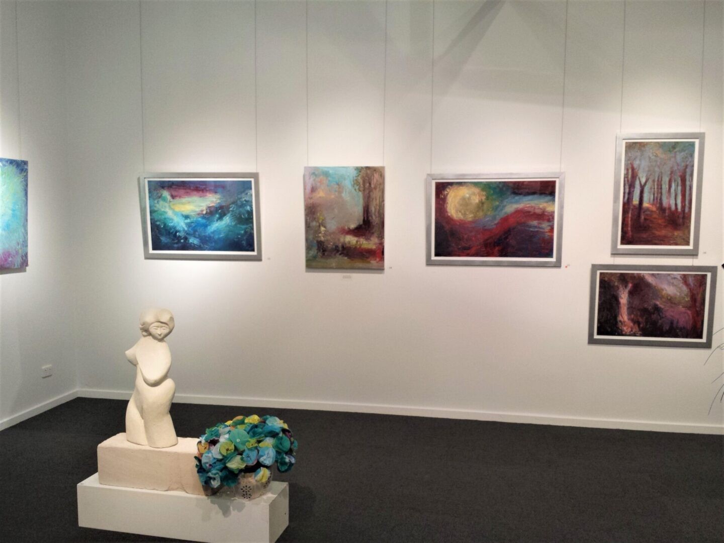 The Girls In The Garden And The Boy In The Stars – Janene Castillo